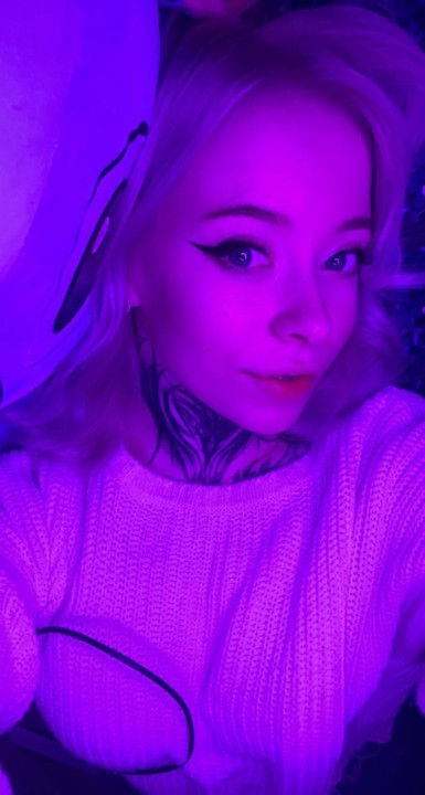 Hello My Love Im Online How Is Your Mood Camsoda Bb